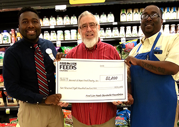 Harvest of Hope Food Pantry receives gift from Food Lion Feeds ...