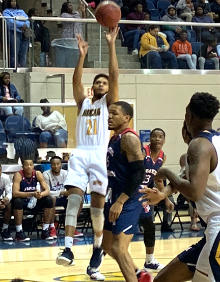 Patriots’ outside shooting proved too much to handle for Hurricanes ...