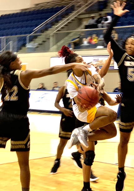 Freshmen help lead Lady Hurricanes to victory | Americus Times-Recorder