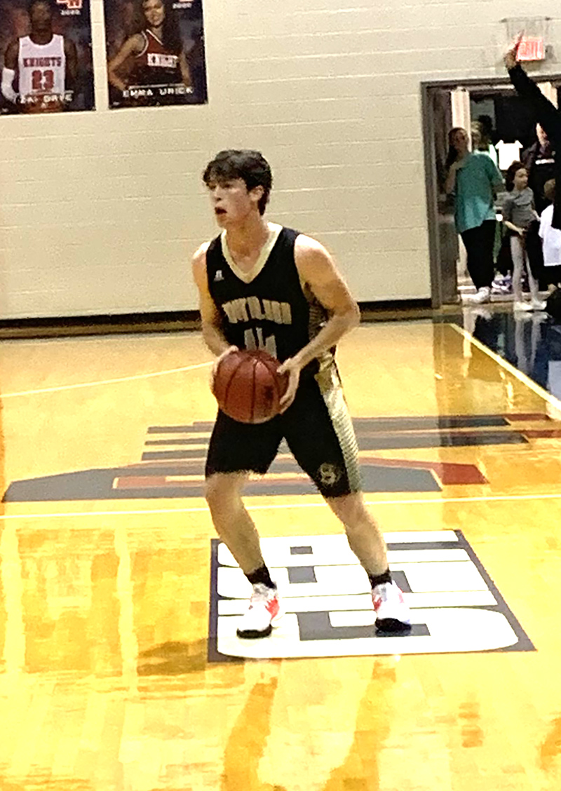 Raiders make key plays down the stretch to earn victory over Deerfield ...