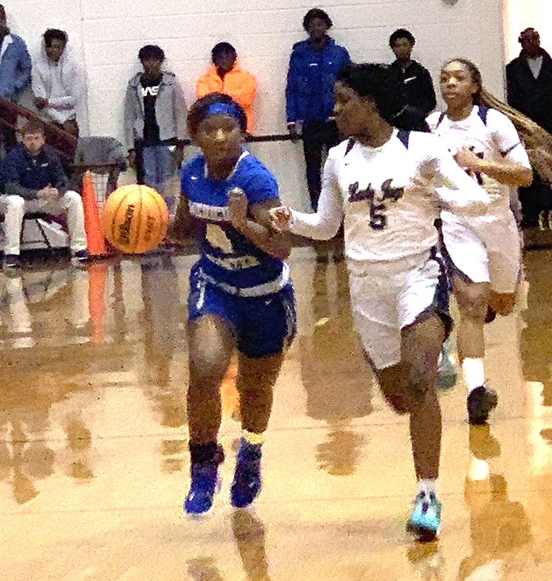 Hot foul shooting in second half proves crucial in Lady Panthers’ win ...