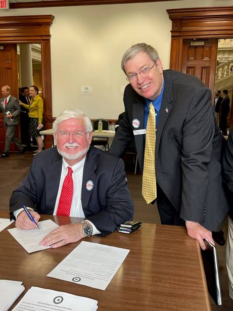 Former Trump Official Wayne Johnson Qualifies to Run for 2nd ...