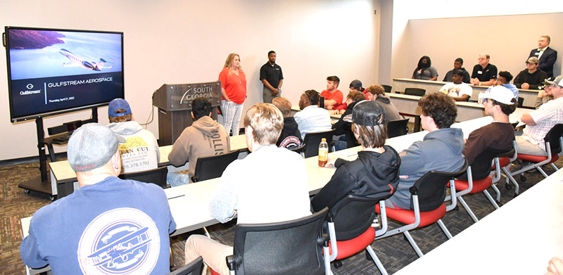 Gulfstream Aerospace Corporation hosts recruiting event at SGTC ...