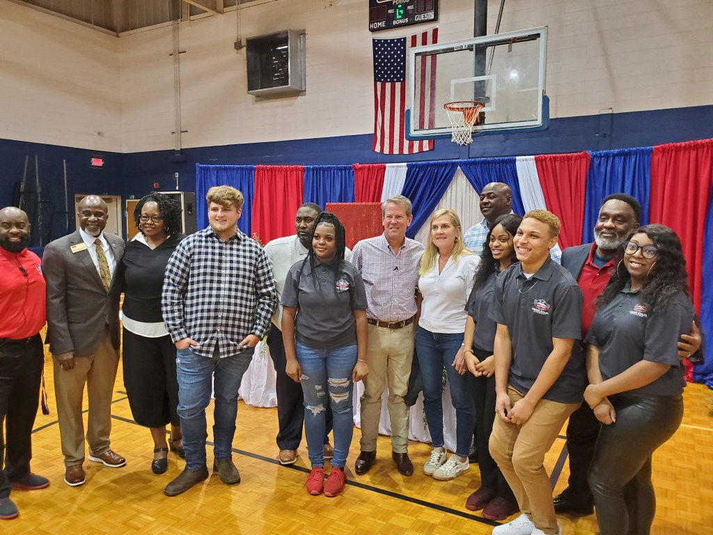 Fresh Start and Governor Kemp enjoy an afternoon of conversation ...