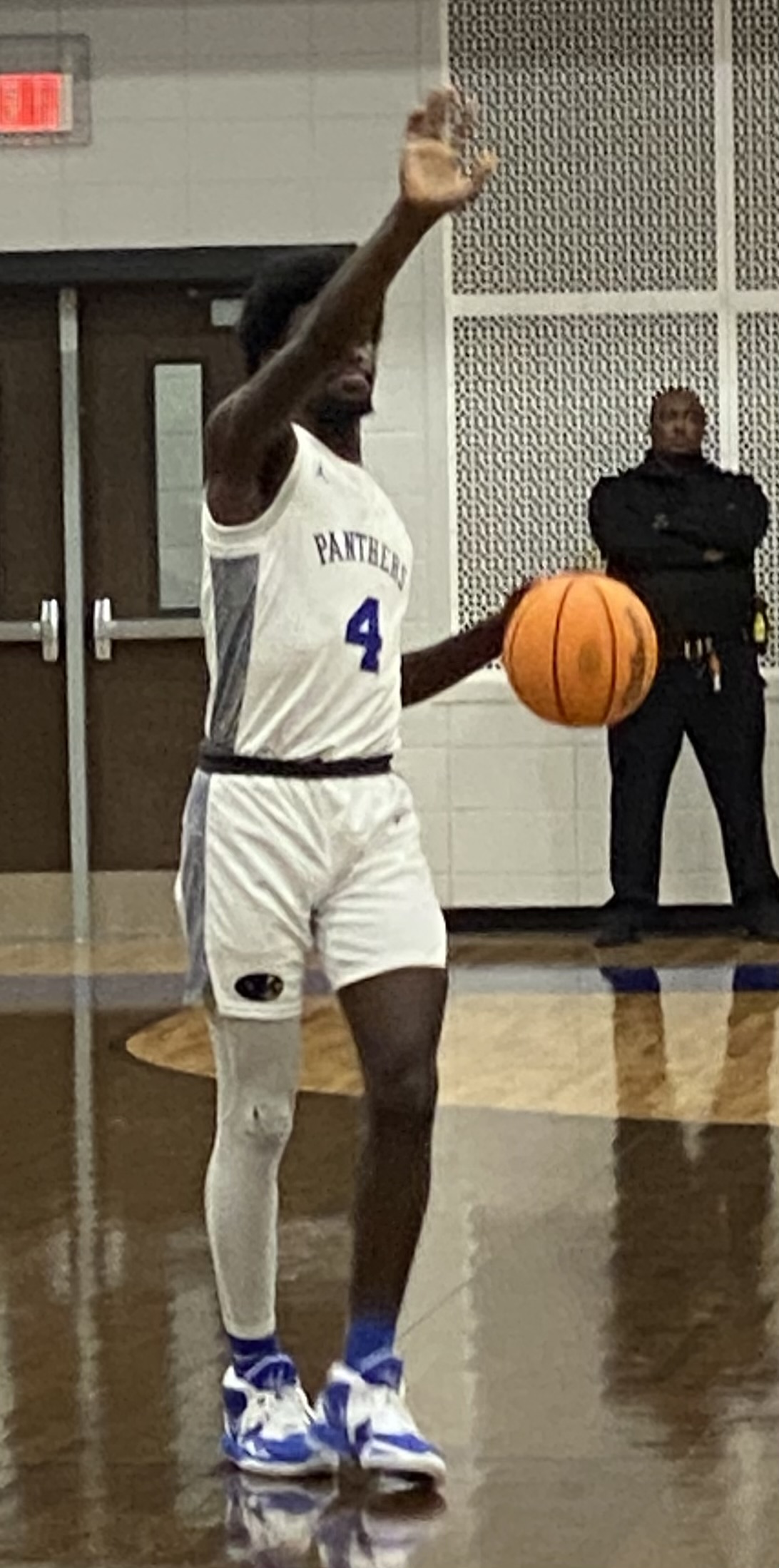 Panthers outscore Patriots 15-8 in fourth quarter to edge out Westover ...