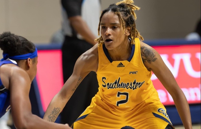 Lady Hurricanes’ 12 game winning streak comes to an end at Lander ...