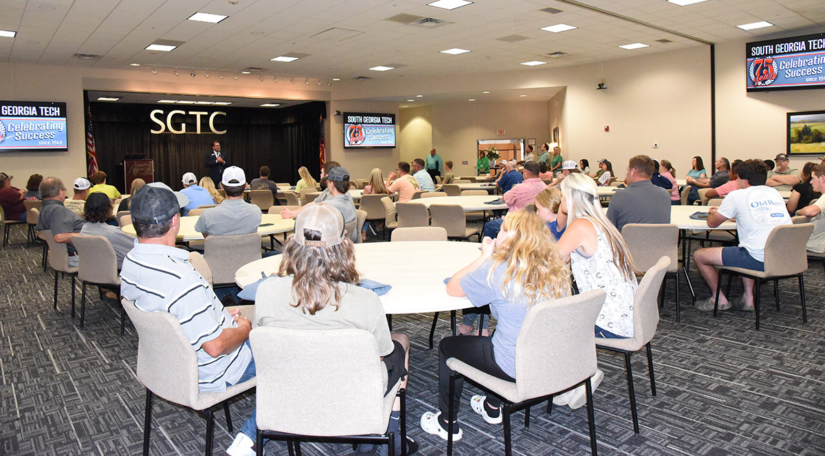 South Georgia Tech hosts registration for John Deere Ag Tech students - Americus Times-Recorder ...